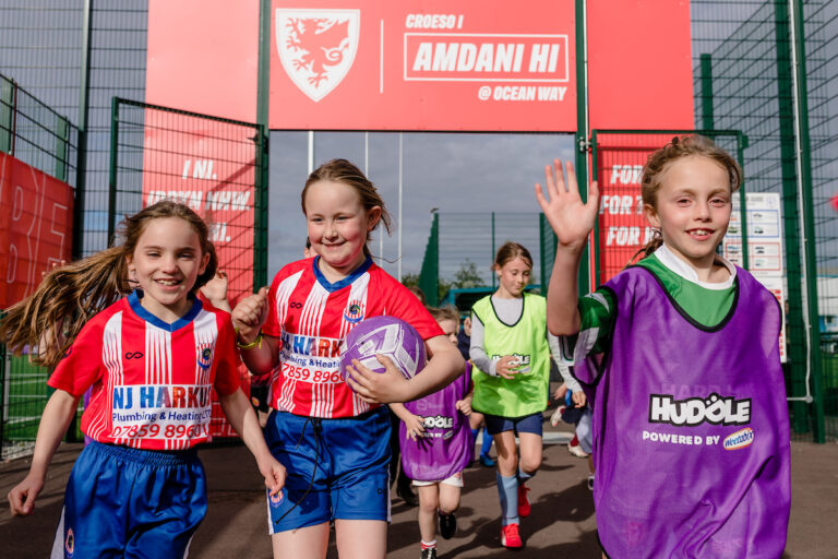 Introduction to Coaching Football - FAW