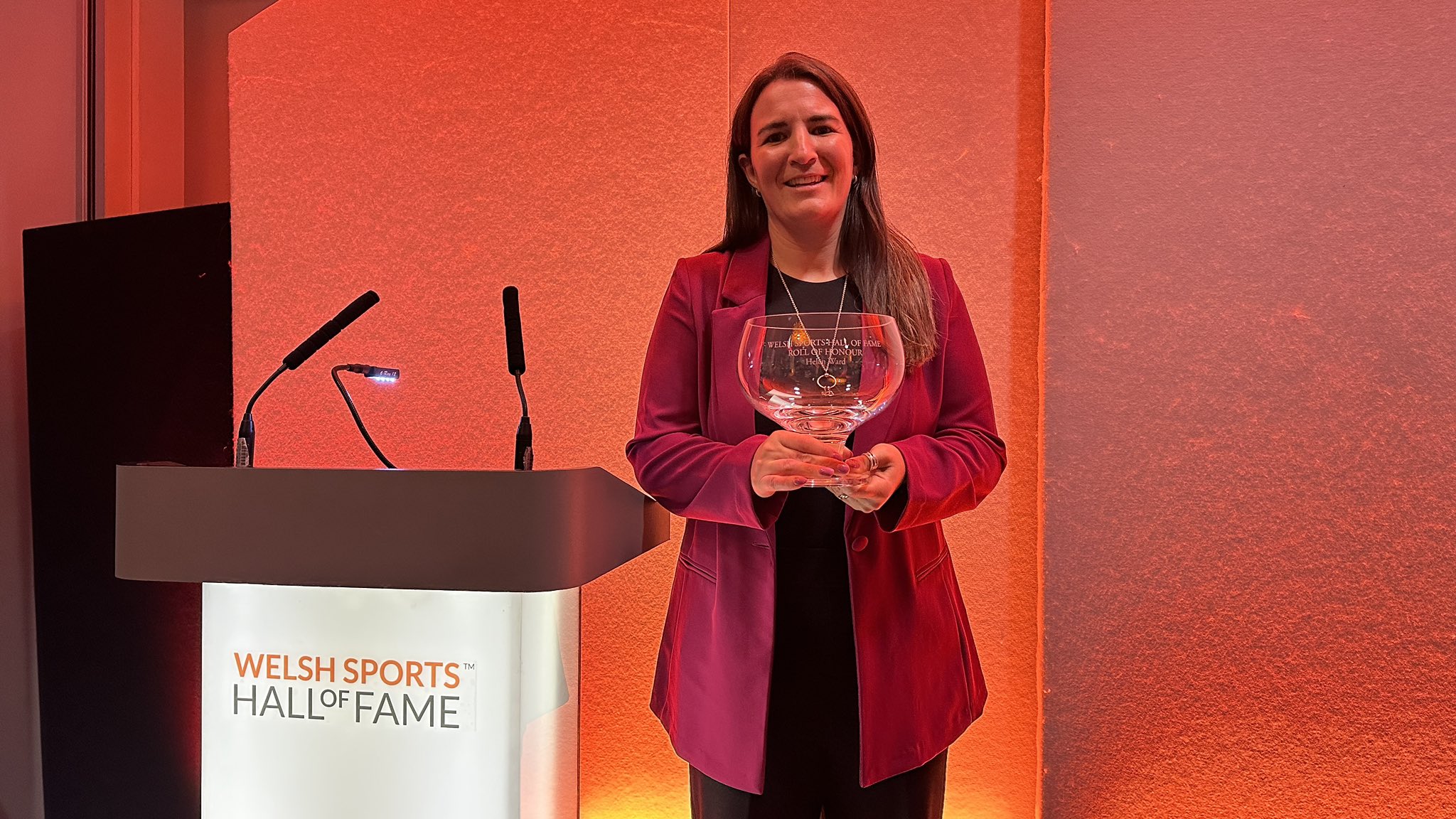 Helen Ward inducted into Welsh Sports Hall of Fame - FAW